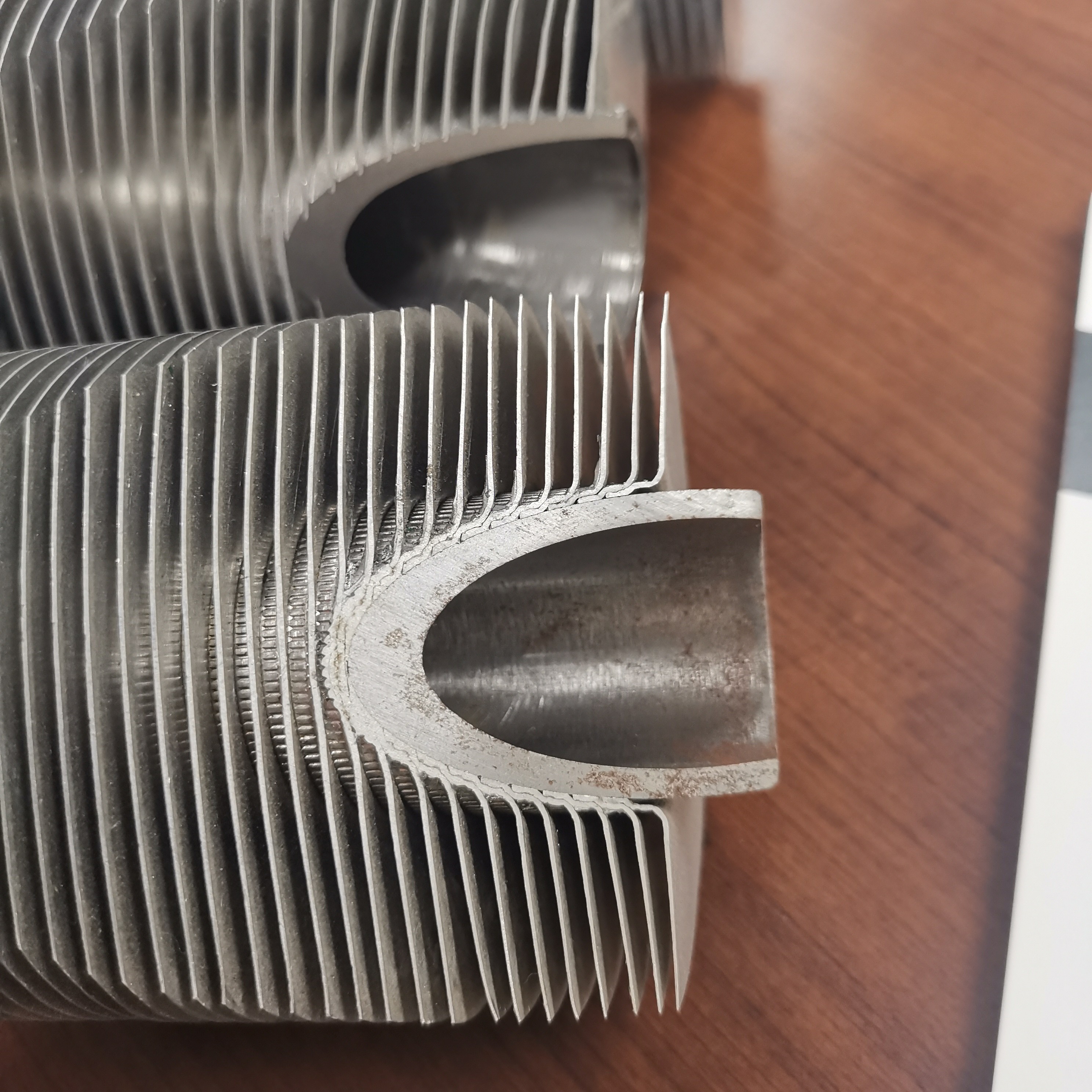 DELLOK KL Type Tension Wound Aluminum Knurled Embedded Fin Tube